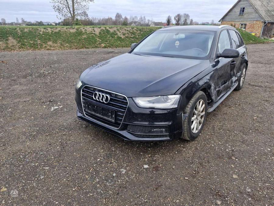 Black Audi A4 2013 in Marijampole, with an engine capacity of 2.00 L and mileage of 270 thousand km for 4700 €, photo 2 on AUTOMOTO.COM.LV