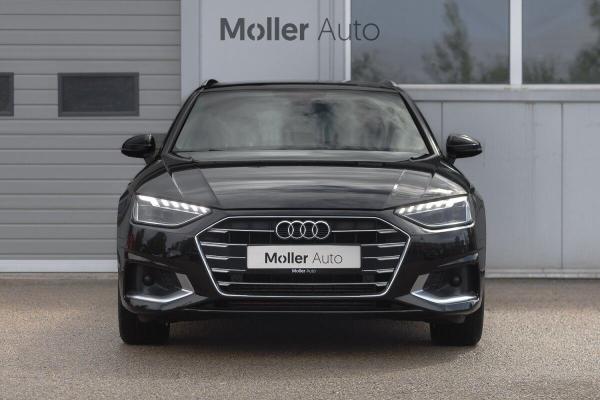 Black Audi A4 2022 in Jelgava, with an engine capacity of 2.00 L and mileage of 208 thousand km for 16200 €, photo 3 on AUTOMOTO.COM.LV
