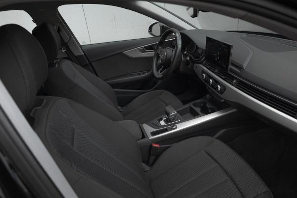 Black Audi A4 2022 in Jelgava, with an engine capacity of 2.00 L and mileage of 208 thousand km for 16200 €, photo 9 on AUTOMOTO.COM.LV