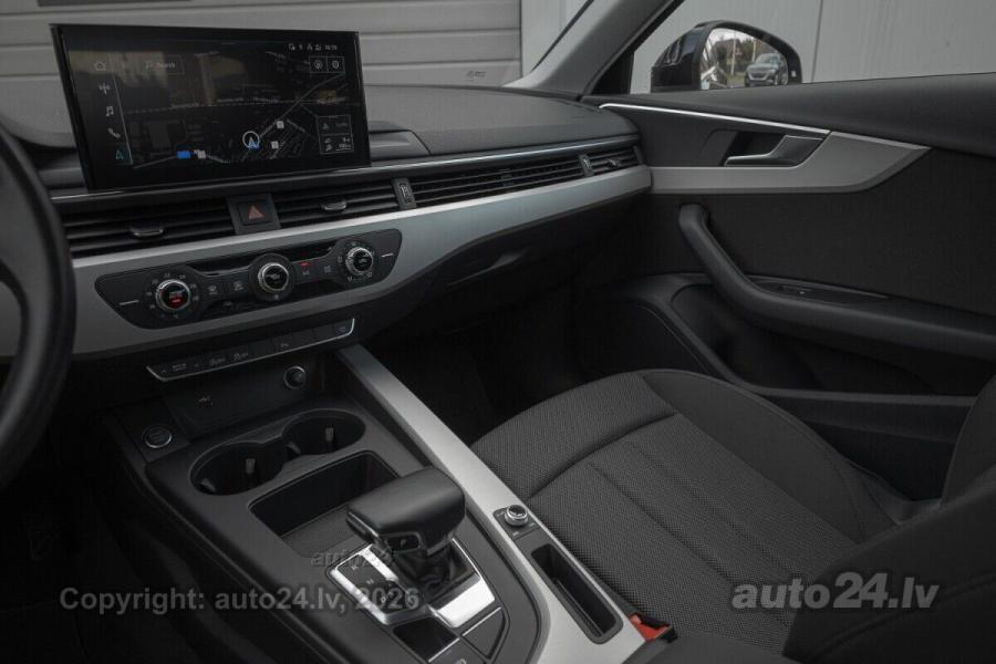 Melns Audi A4 2022 Jelgava, ar dzinēja tilpumu 2.00 L un nobraukumu 208 tūkst. km par 16601 €, foto 15 vietnē AUTOMOTO.COM.LV