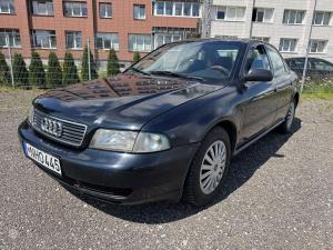 Melns Audi A4 1994 Kretinga, ar dzinēja tilpumu 1.78 L un nobraukumu 238 tūkst. km par 695 €, foto 5 vietnē AUTOMOTO.COM.LV