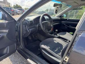 Melns Audi A4 1994 Kretinga, ar dzinēja tilpumu 1.78 L un nobraukumu 238 tūkst. km par 695 €, foto 12 vietnē AUTOMOTO.COM.LV