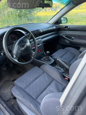 Black Audi A4 1995 in Daugavpils, with an engine capacity of 1.90 L and mileage of 0 thousand km for 1150 €, photo 5 on AUTOMOTO.COM.LV