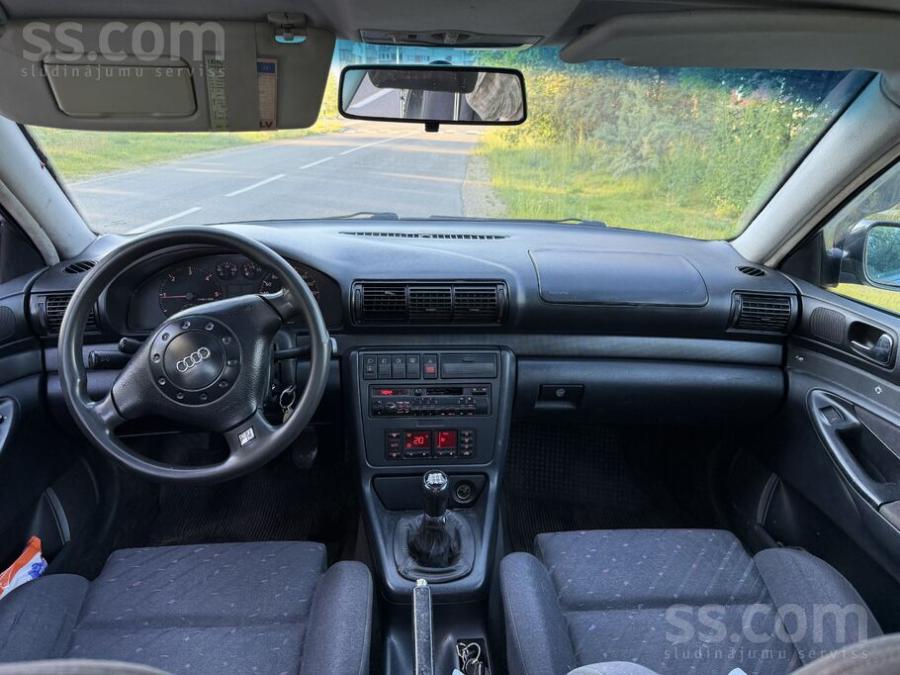 Black Audi A4 1995 in Daugavpils, with an engine capacity of 1.90 L and mileage of 0 thousand km for 1150 €, photo 6 on AUTOMOTO.COM.LV