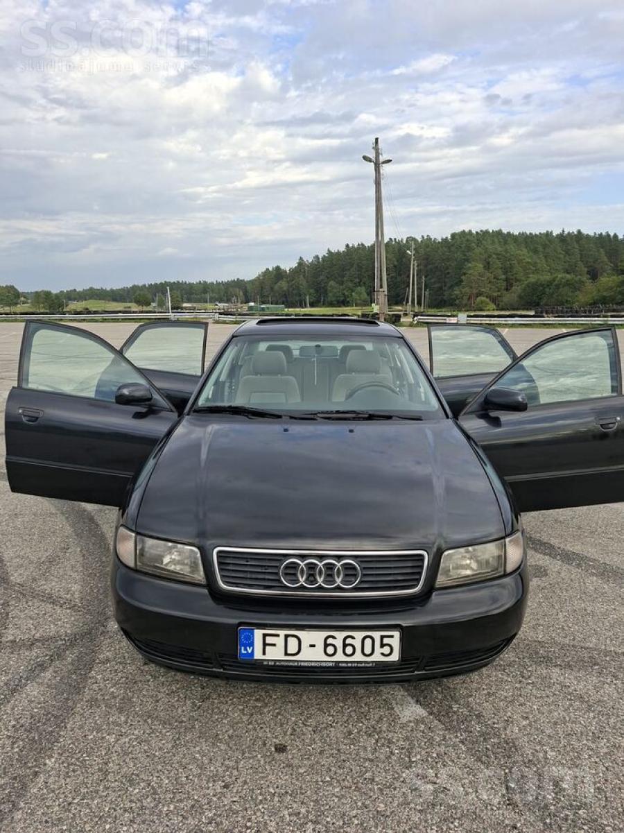 Melns Audi A4 1995 Valmiera, ar dzinēja tilpumu 2.80 L un nobraukumu 261 tūkst. km par 1500 €, foto 3 vietnē AUTOMOTO.COM.LV