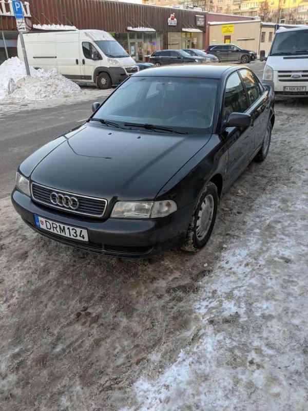 Black Audi A4 1996 in Vilnius, with an engine capacity of 1.78 L and mileage of 4245 thousand km for 900 €, photo 1 on AUTOMOTO.COM.LV