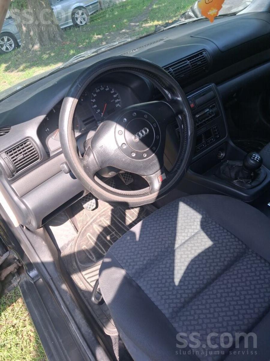 Black Audi A4 1996 in Ventspils, with an engine capacity of 1.90 L and mileage of 417 thousand km for 1300 €, photo 6 on AUTOMOTO.COM.LV