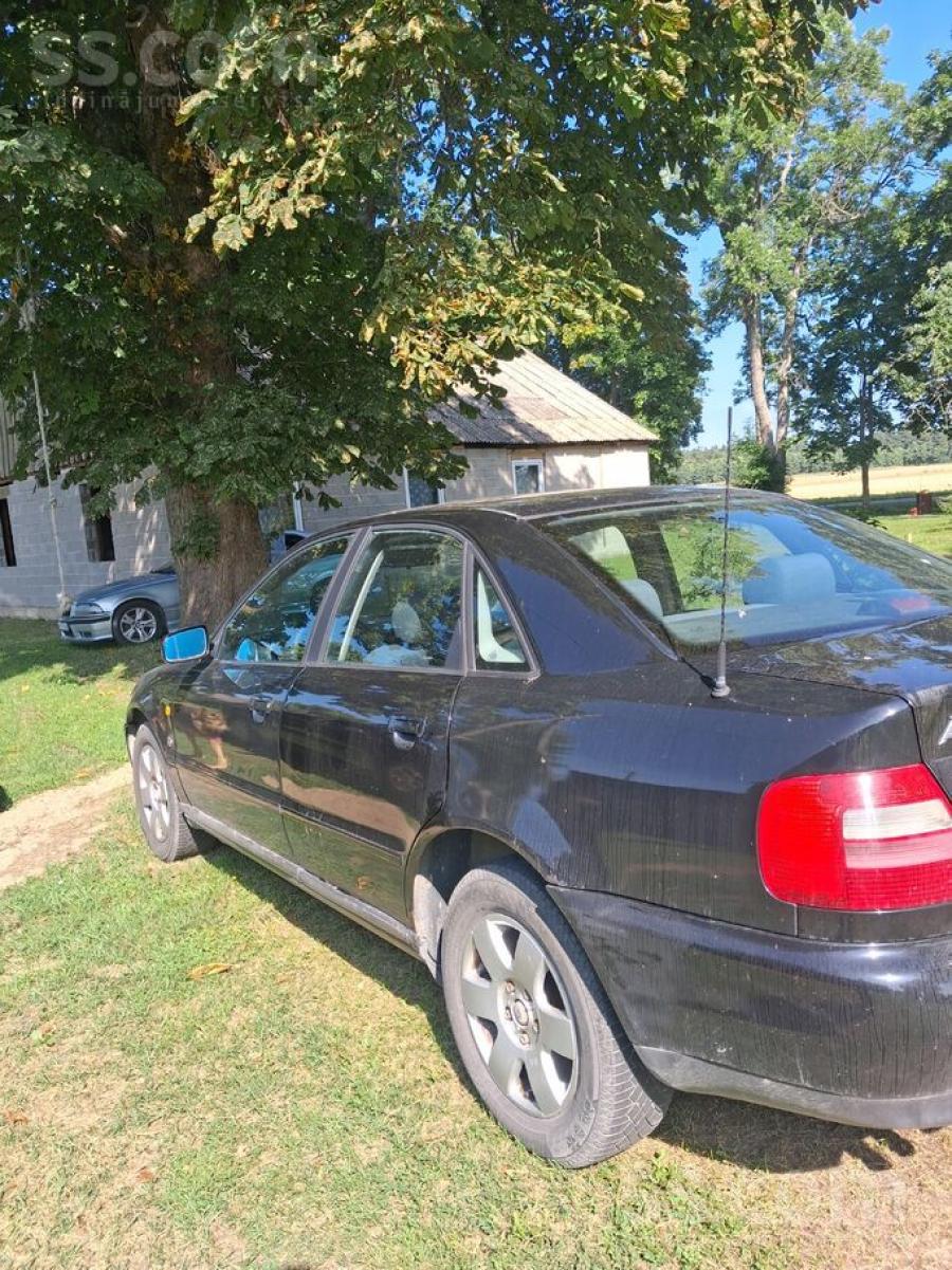 Black Audi A4 1996 in Ventspils, with an engine capacity of 1.90 L and mileage of 417 thousand km for 1300 €, photo 18 on AUTOMOTO.COM.LV