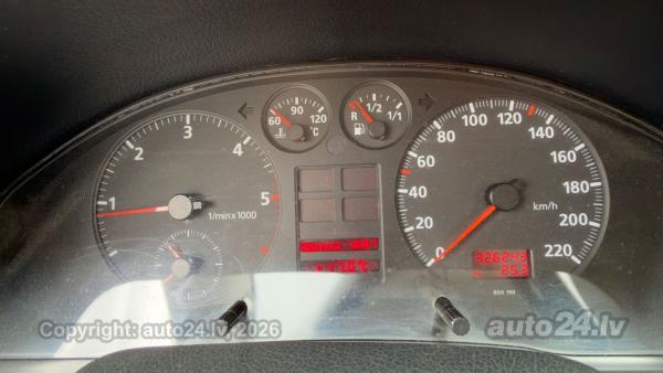 Black Audi A4 1997 in Tallinn, with an engine capacity of 1.90 L and mileage of 326 thousand km for 1900 €, photo 8 on AUTOMOTO.COM.LV