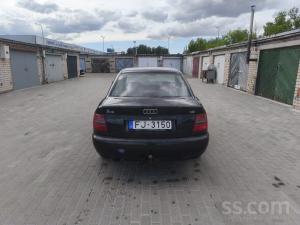 Black Audi A4 1997 in Riga, with an engine capacity of 1.60 L and mileage of 217 thousand km for 750 €, photo 9 on AUTOMOTO.COM.LV