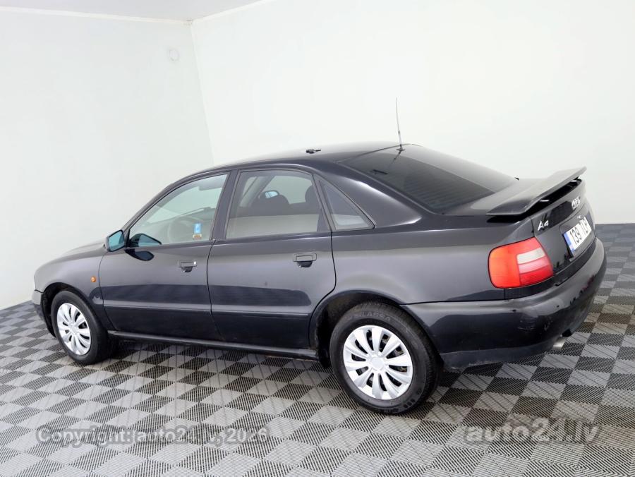 Черный Ауди А4 1997 в Таллин, объемом двигателя 1.80 л и пробегом 266 тыс. км за 799 €, фото 5 на AUTOMOTO.COM.LV