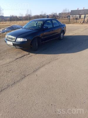 Melns Audi A4 1997 Preiļi, ar dzinēja tilpumu 1.90 L un nobraukumu 600 tūkst. km par 900 €, foto  vietnē AUTOMOTO.COM.LV