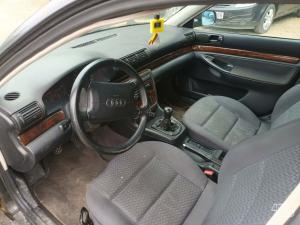 Black Audi A4 1997 in Vilnius, with an engine capacity of 1.90 L and mileage of 316 thousand km for 720 €, photo 7 on AUTOMOTO.COM.LV