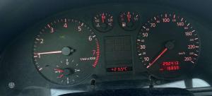 Black Audi A4 1997 in Vilnius, with an engine capacity of 1.60 L and mileage of 292 thousand km for 390 €, photo 15 on AUTOMOTO.COM.LV