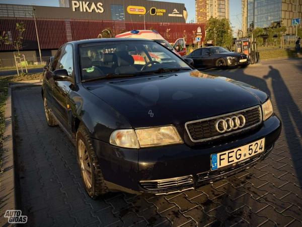 Melns Audi A4 1997 Viļņa, ar dzinēja tilpumu 1.60 L un nobraukumu 292 tūkst. km par 390 €, foto 1 vietnē AUTOMOTO.COM.LV
