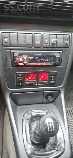 Black Audi A4 1997 in Bauska, with an engine capacity of 1.80 L and mileage of 336 thousand km for 1500 €, photo 5 on AUTOMOTO.COM.LV