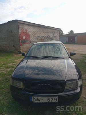 Черный Ауди А4 1997 в Резекне, объемом двигателя 1.60 л и пробегом 316 тыс. км за 1350 €, фото 7 на AUTOMOTO.COM.LV