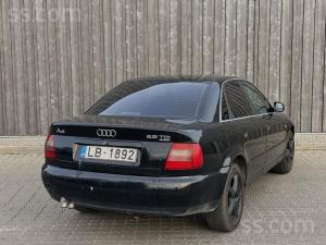 Melns Audi A4 1998 Jelgava, ar dzinēja tilpumu 2.50 L un nobraukumu 331 tūkst. km par 2500 €, foto 6 vietnē AUTOMOTO.COM.LV