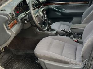Melns Audi A4 1998 Jelgava, ar dzinēja tilpumu 2.50 L un nobraukumu 331 tūkst. km par 2500 €, foto 10 vietnē AUTOMOTO.COM.LV