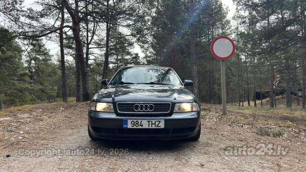 Ауди А4 1998 в Тарту на AUTOMOTO.COM.LV Черный Ауди А4 1998 в Тарту, объемом двигателя 1.80 л и пробегом 300 тыс. км за 1900 €, фото 1 на AUTOMOTO.COM.LV