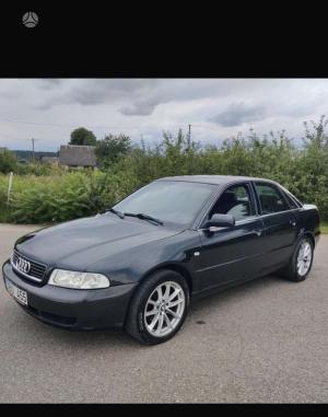 Black Audi A4 1999 in Vilnius, with an engine capacity of 2.39 L and mileage of 230 thousand km for 1580 €, photo 7 on AUTOMOTO.COM.LV