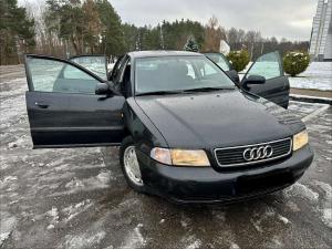 Melns Audi A4 1999 Kaišiadorys, ar dzinēja tilpumu 1.78 L un nobraukumu 403 tūkst. km par 830 €, foto 18 vietnē AUTOMOTO.COM.LV