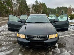Melns Audi A4 1999 Kaišiadorys, ar dzinēja tilpumu 1.78 L un nobraukumu 403 tūkst. km par 830 €, foto 22 vietnē AUTOMOTO.COM.LV