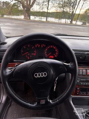 Black Audi A4 1999 in Vilnius, with an engine capacity of 1.90 L and mileage of 383 thousand km for 900 €, photo 12 on AUTOMOTO.COM.LV