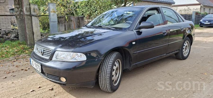 Melns Audi A4 1999 Daugavpils, ar dzinēja tilpumu 1.90 L un nobraukumu 278 tūkst. km par 1350 €, foto 1 vietnē AUTOMOTO.COM.LV
