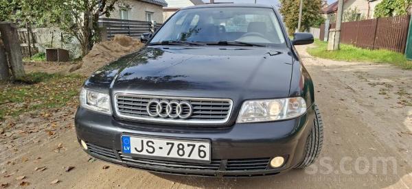 Melns Audi A4 1999 Daugavpils, ar dzinēja tilpumu 1.90 L un nobraukumu 278 tūkst. km par 1350 €, foto 3 vietnē AUTOMOTO.COM.LV