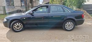 Melns Audi A4 1999 Daugavpils, ar dzinēja tilpumu 1.90 L un nobraukumu 278 tūkst. km par 1350 €, foto 9 vietnē AUTOMOTO.COM.LV