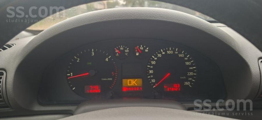 Melns Audi A4 1999 Daugavpils, ar dzinēja tilpumu 1.90 L un nobraukumu 278 tūkst. km par 1350 €, foto 16 vietnē AUTOMOTO.COM.LV