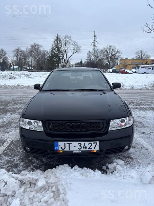 Melns Audi A4 2000 Rīga, ar dzinēja tilpumu 1.90 L un nobraukumu 396 tūkst. km par 2650 €, foto 1 vietnē AUTOMOTO.COM.LV
