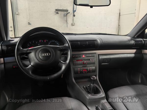 Melns Audi A4 2000 Viljandi, ar dzinēja tilpumu 1.60 L un nobraukumu 185 tūkst. km par 3290 €, foto 4 vietnē AUTOMOTO.COM.LV