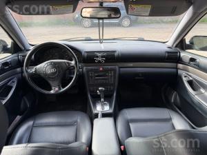 Black Audi A4 2000 in Valka, with an engine capacity of 1.80 L and mileage of 199 thousand km for 3999 €, photo 10 on AUTOMOTO.COM.LV