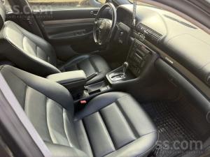 Black Audi A4 2000 in Valka, with an engine capacity of 1.80 L and mileage of 199 thousand km for 3999 €, photo 11 on AUTOMOTO.COM.LV