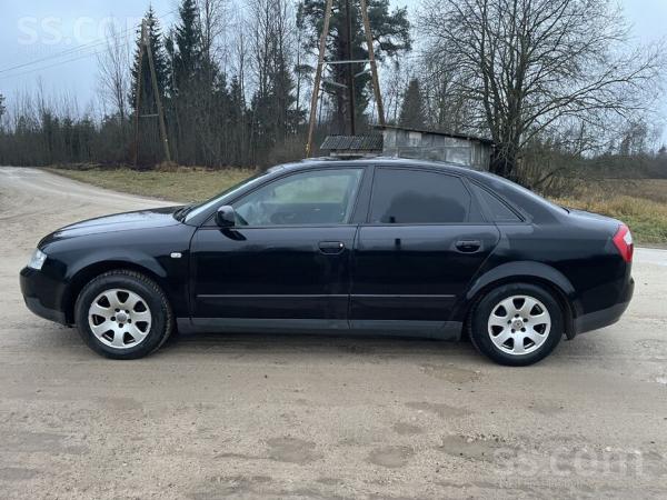 Melns Audi A4 2001 Rēzekne, ar dzinēja tilpumu 1.90 L un nobraukumu 379 tūkst. km par 1500 €, foto 3 vietnē AUTOMOTO.COM.LV