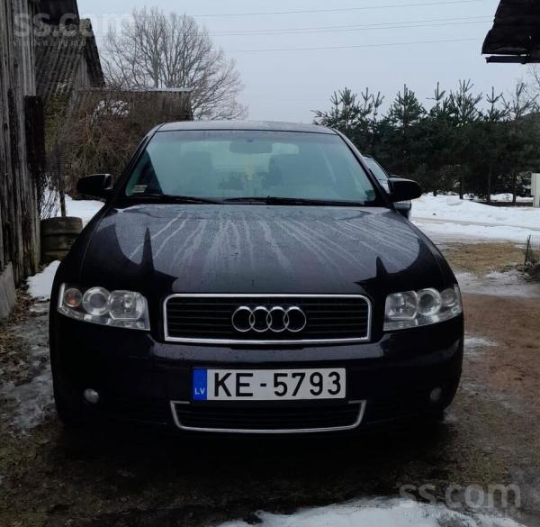 Melns Audi A4 2001 Valka, ar dzinēja tilpumu 2.00 L un nobraukumu 370 tūkst. km par 600 €, foto 1 vietnē AUTOMOTO.COM.LV