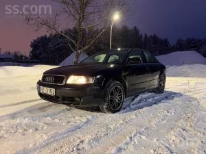 Melns Audi A4 2001 Daugavpils, ar dzinēja tilpumu 1.90 L un nobraukumu 400 tūkst. km par 1850 €, foto  vietnē AUTOMOTO.COM.LV