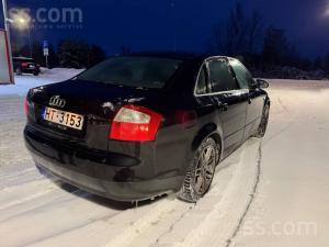 Melns Audi A4 2001 Daugavpils, ar dzinēja tilpumu 1.90 L un nobraukumu 400 tūkst. km par 1500 €, foto 5 vietnē AUTOMOTO.COM.LV
