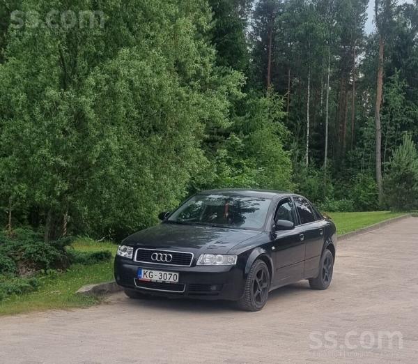 Melns Audi A4 2001 Alūksne, ar dzinēja tilpumu 1.90 L un nobraukumu 0 tūkst. km par 1400 €, foto 1 vietnē AUTOMOTO.COM.LV