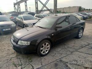 Melns Audi A4 2001 Tallina, ar dzinēja tilpumu 2.00 L un nobraukumu 364 tūkst. km par 599 €, foto 3 vietnē AUTOMOTO.COM.LV