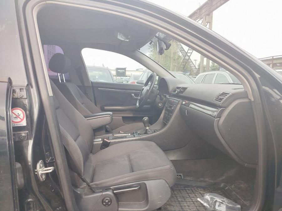 Melns Audi A4 2001 Tallina, ar dzinēja tilpumu 2.00 L un nobraukumu 364 tūkst. km par 599 €, foto 14 vietnē AUTOMOTO.COM.LV