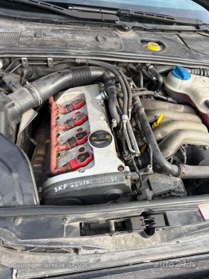 Black Audi A4 2001 in Tallinn, with an engine capacity of 2.00 L and mileage of 303 thousand km for 1999 €, photo 8 on AUTOMOTO.COM.LV