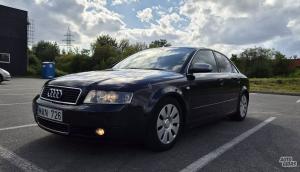 Melns Audi A4 2001 Kauņa, ar dzinēja tilpumu 1.90 L un nobraukumu 378 tūkst. km par 1200 €, foto  vietnē AUTOMOTO.COM.LV