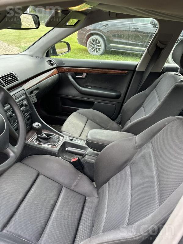 Melns Audi A4 2001 Liepāja, ar dzinēja tilpumu 1.90 L un nobraukumu 407 tūkst. km par 800 €, foto 3 vietnē AUTOMOTO.COM.LV