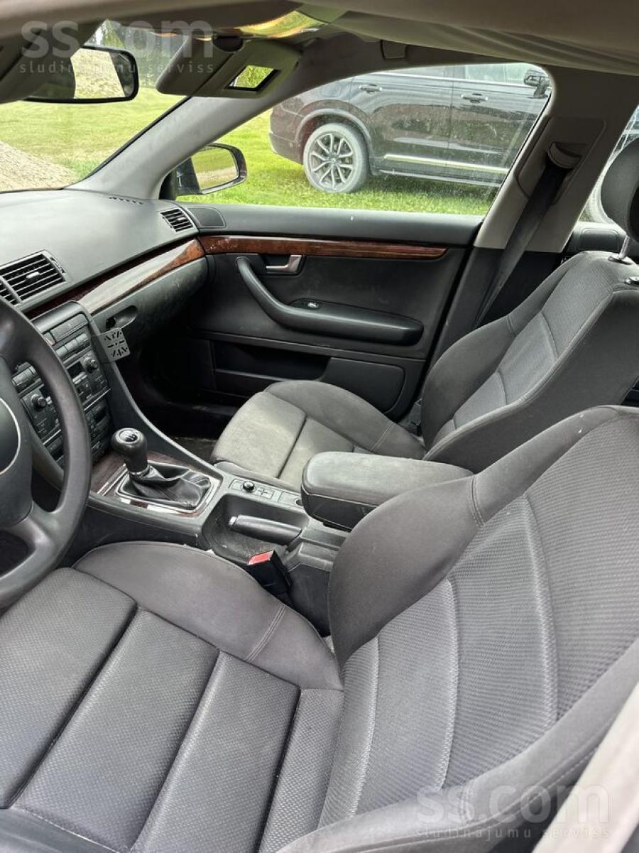 Melns Audi A4 2001 Liepāja, ar dzinēja tilpumu 1.90 L un nobraukumu 407 tūkst. km par 800 €, foto 4 vietnē AUTOMOTO.COM.LV