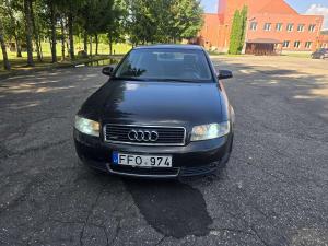 Black Audi A4 2001 in Jurbarkas, with an engine capacity of 2.50 L and mileage of 260 thousand km for 1450 €, photo 3 on AUTOMOTO.COM.LV
