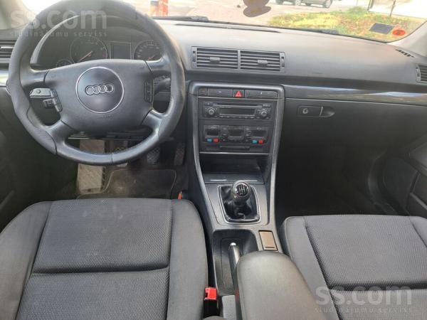 Melns Audi A4 2002 Jēkabpils, ar dzinēja tilpumu 2.00 L un nobraukumu 404 tūkst. km par 990 €, foto 11 vietnē AUTOMOTO.COM.LV