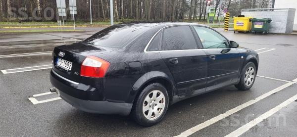 Black Audi A4 2002 in Riga, with an engine capacity of 2.00 L and mileage of 260 thousand km for 1505 €, photo 3 on AUTOMOTO.COM.LV